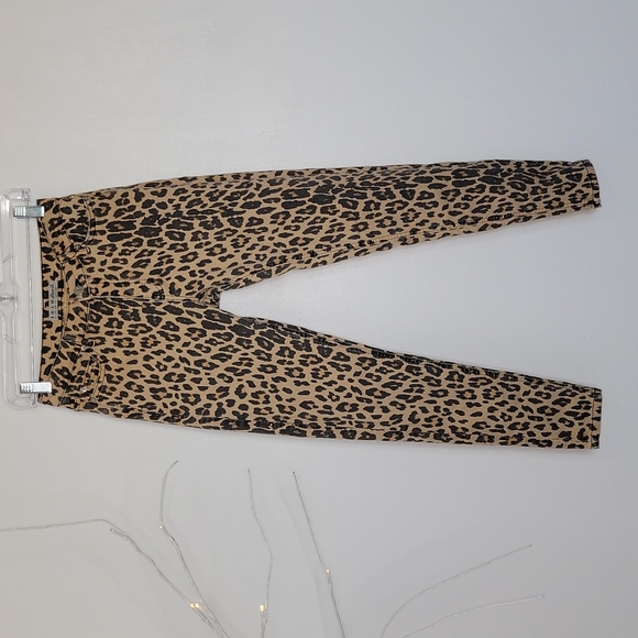 Primark | Pants & Jumpsuits | Primark Denim Co Leopard Print Pants Nwt ...